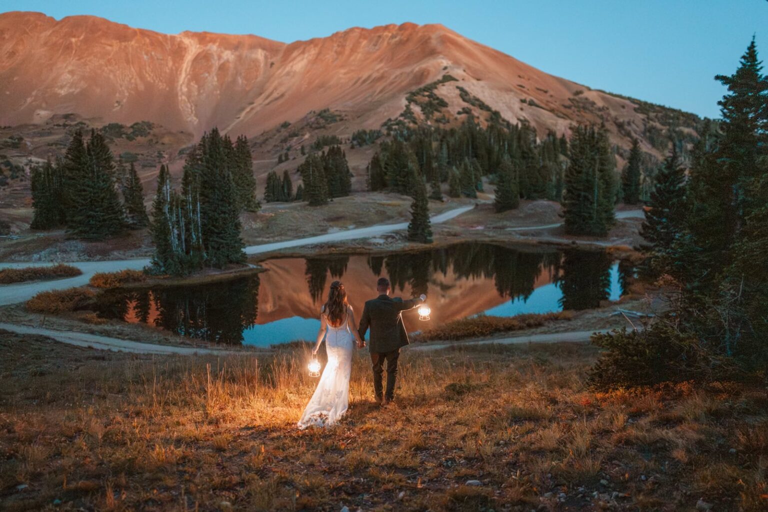 The Ultimate Step-by-Step Guide on How to Plan an Elopement